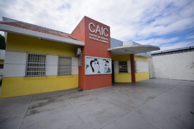 Caic - Centro de Atenção Integral à Criança - Foto - Arquivo SES-AM (1 ...