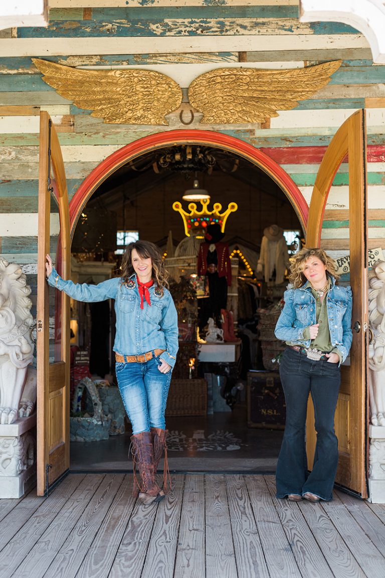 Junk Gypsy: Shopping in Round Top - Western Life Today