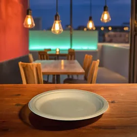 Victoria Bay Plate 9 IN Fiber Kraft Round 500/Case | Imperial Dade