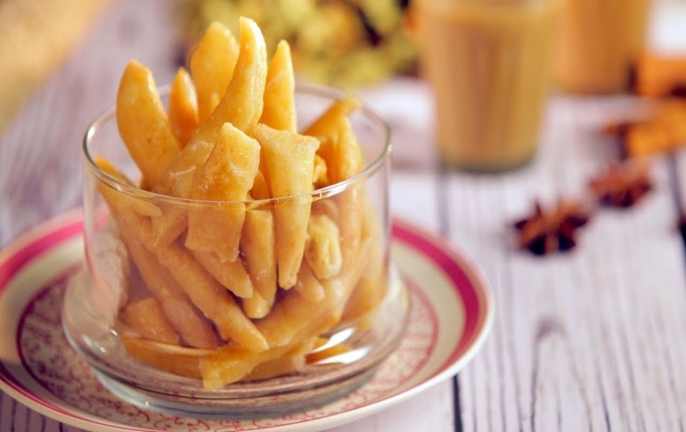 Kathi Goja Recipe By Ananya Banerjee : IFN