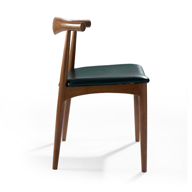 Hans Wegner Elbow Chair