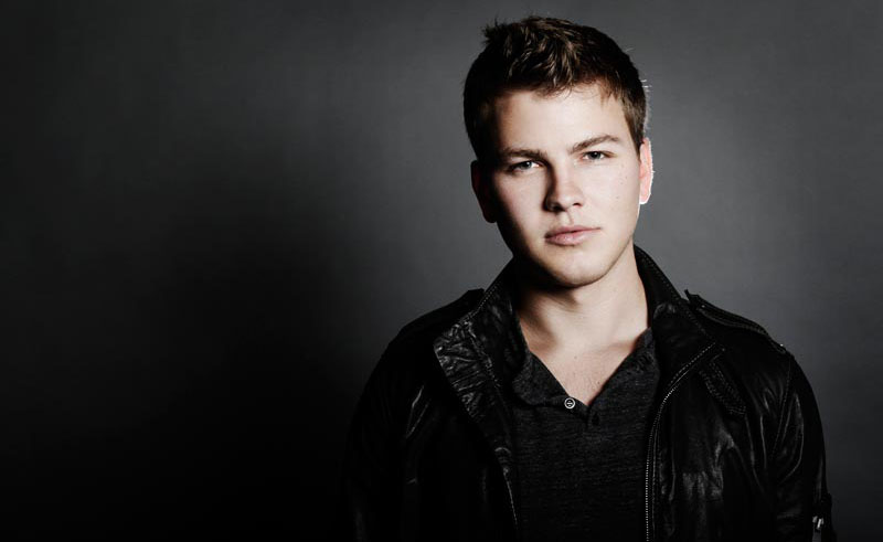 Adam Share – Artists