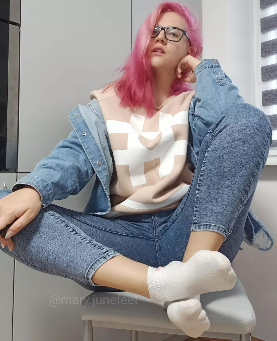 mary.junefeet | InstaFeetModels