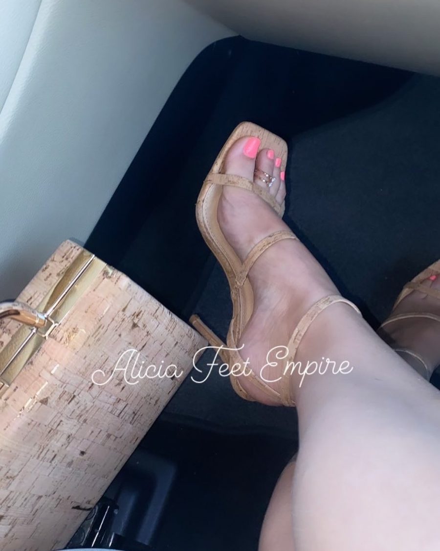aliciafeetempire | InstaFeetModels