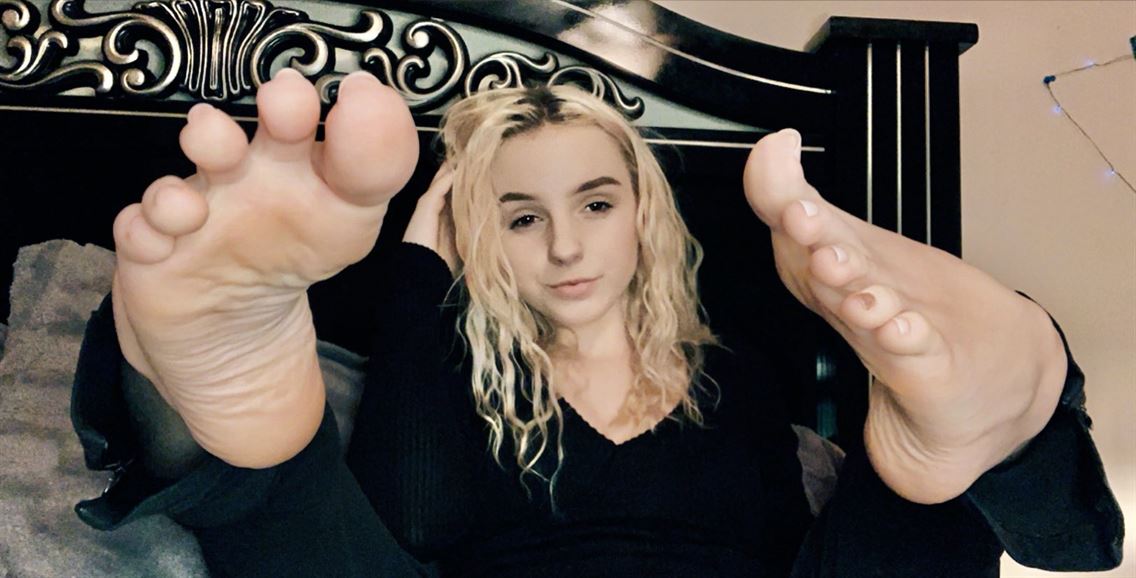 gracefulgraceXO | Free Live HD Feet Sessions