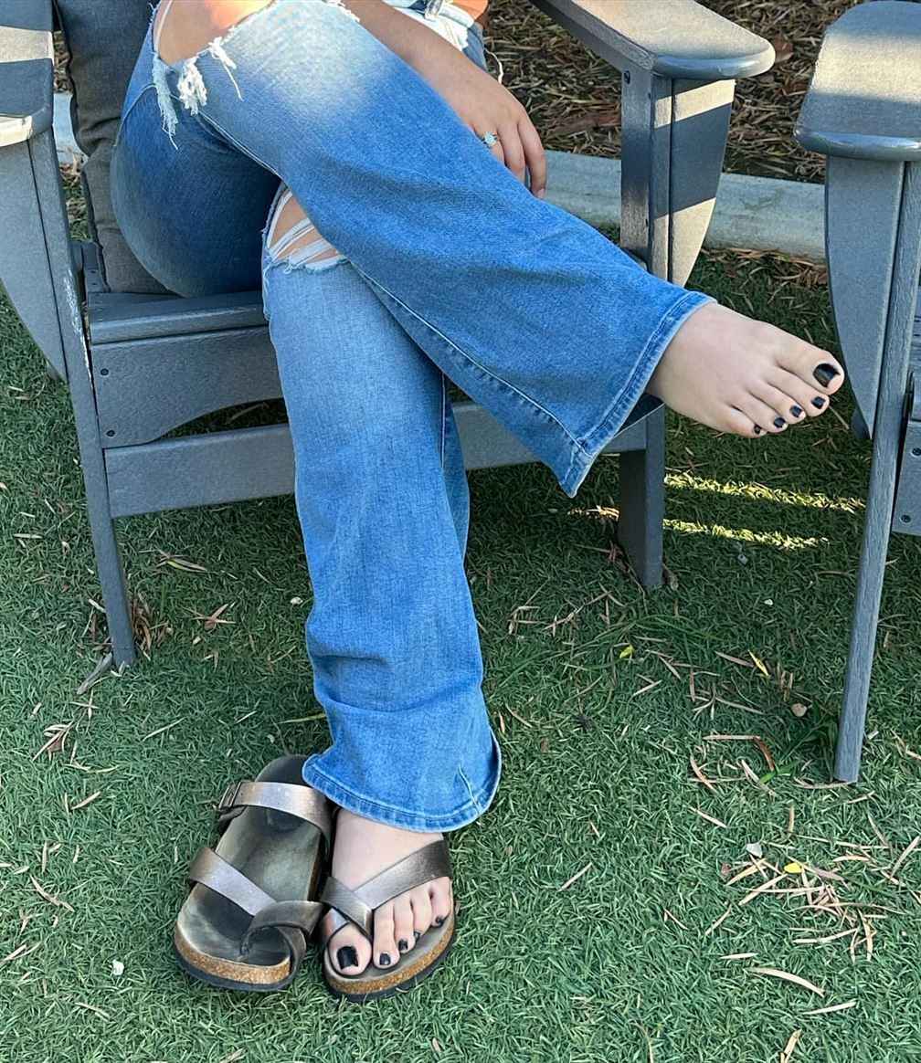 ileene.2003 | Free Live HD Feet Sessions