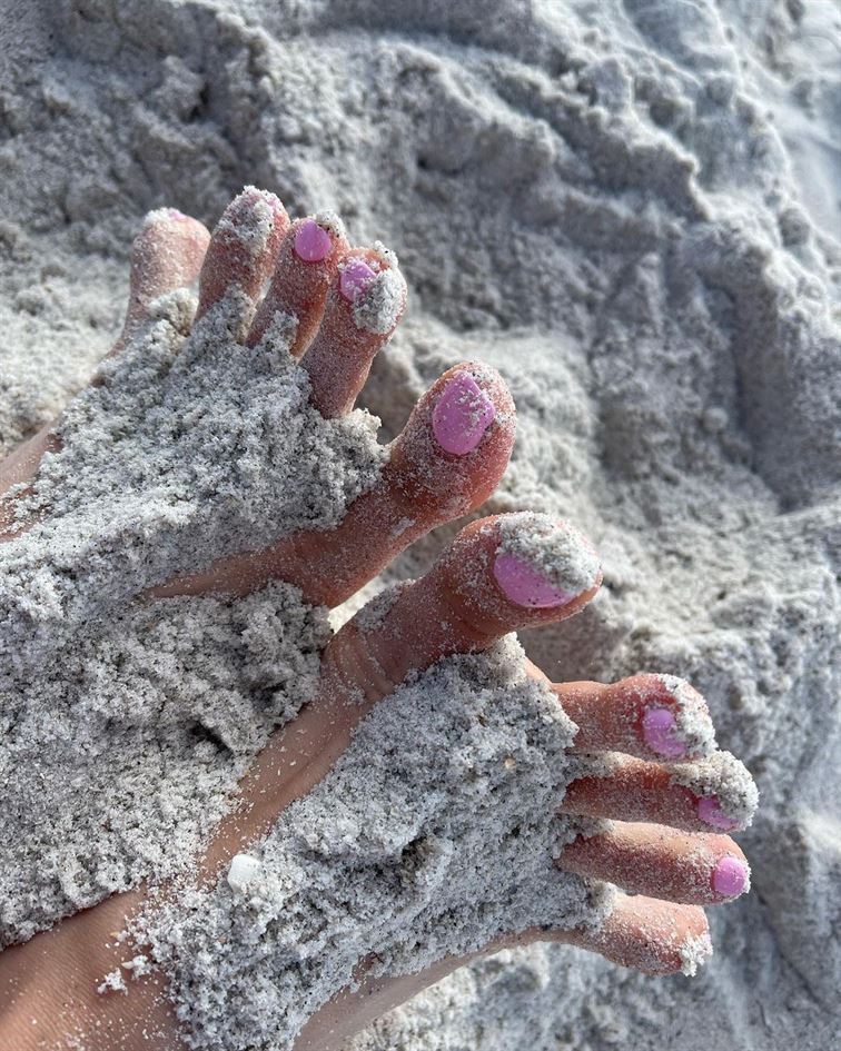 the.toespread.goddess | Free Live HD Feet Sessions