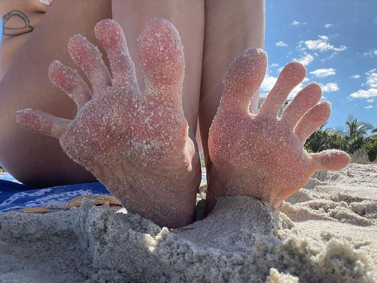 the.toespread.goddess | Free Live HD Feet Sessions