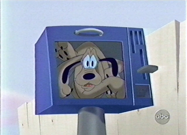 Pluto Gets the Paper : Vending Machine (1999) - The Internet Animation ...