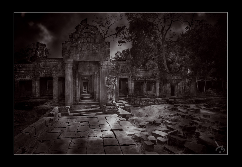 Jeff Lieberman | Arresting Stillness: A Photographic Art