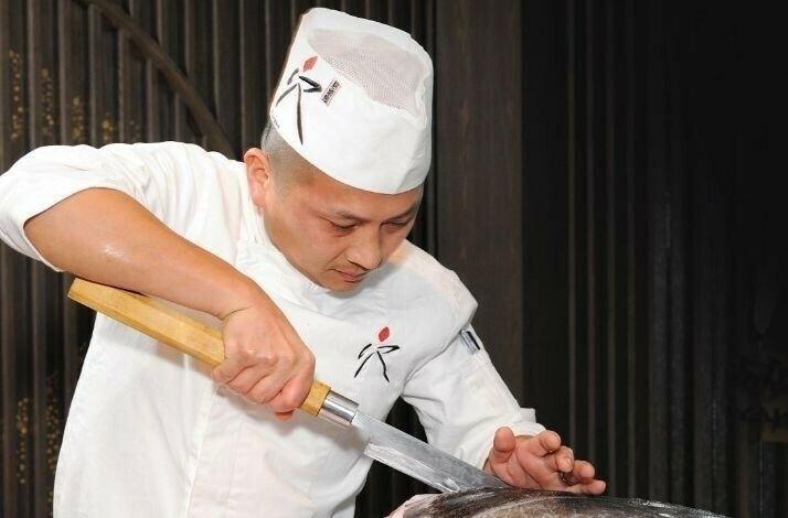 priceless™ | Experience an Exclusive BlueFin Tuna Cutting Ceremony and ...