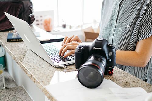 Photography School: What to Expect from the iPhotography Course