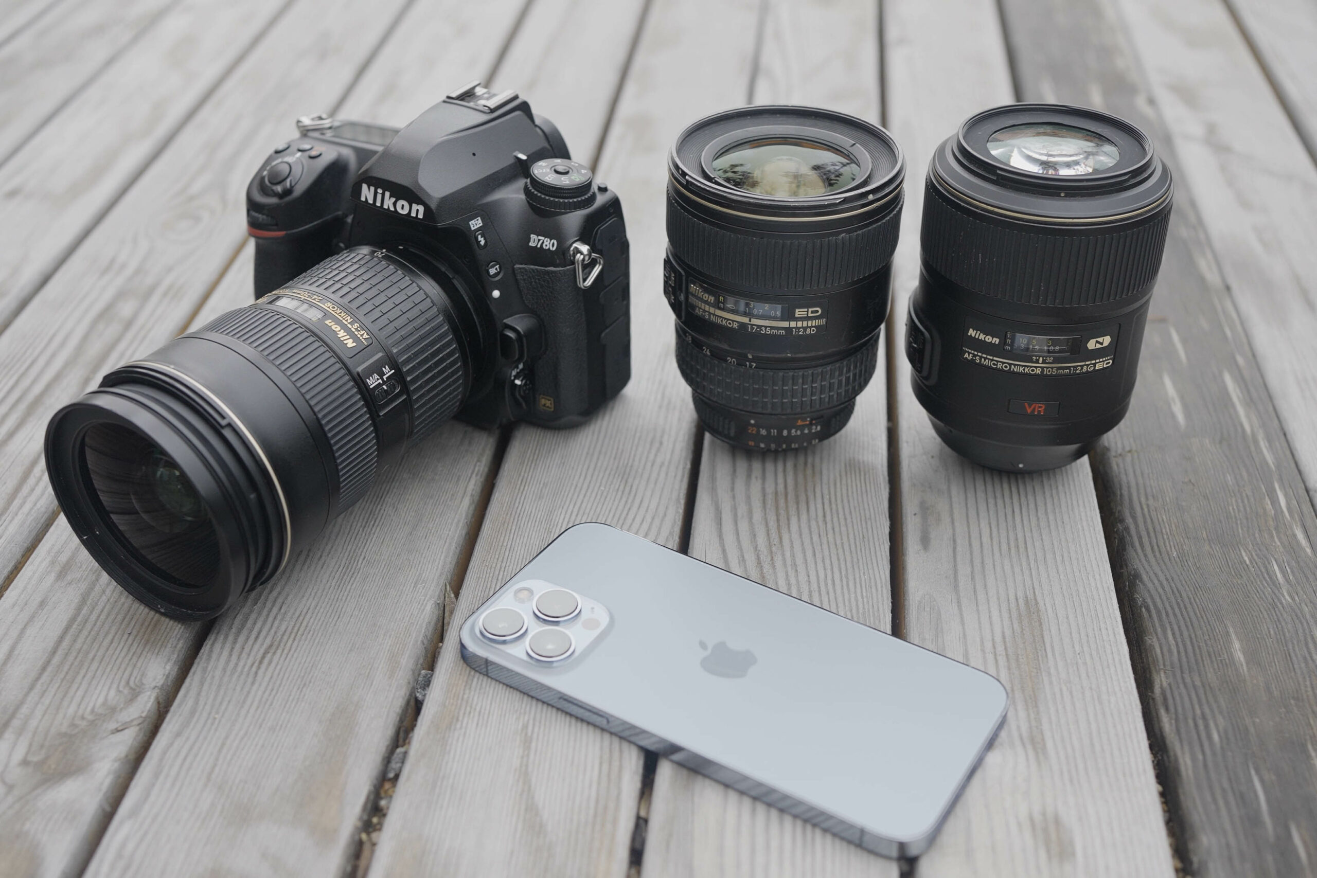 DSLR v Phone Cameras: Pros & Cons for Beginner Photographers