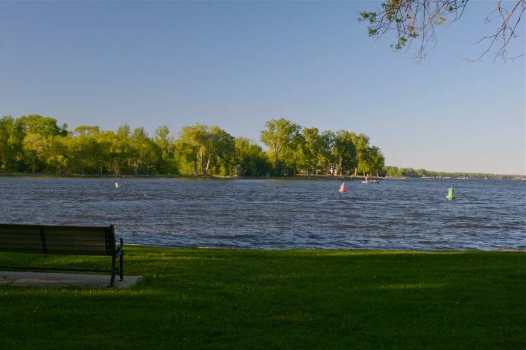 Hotspots of the Month: Neenah-Menasha Lakes and Riverfront - eBird ...