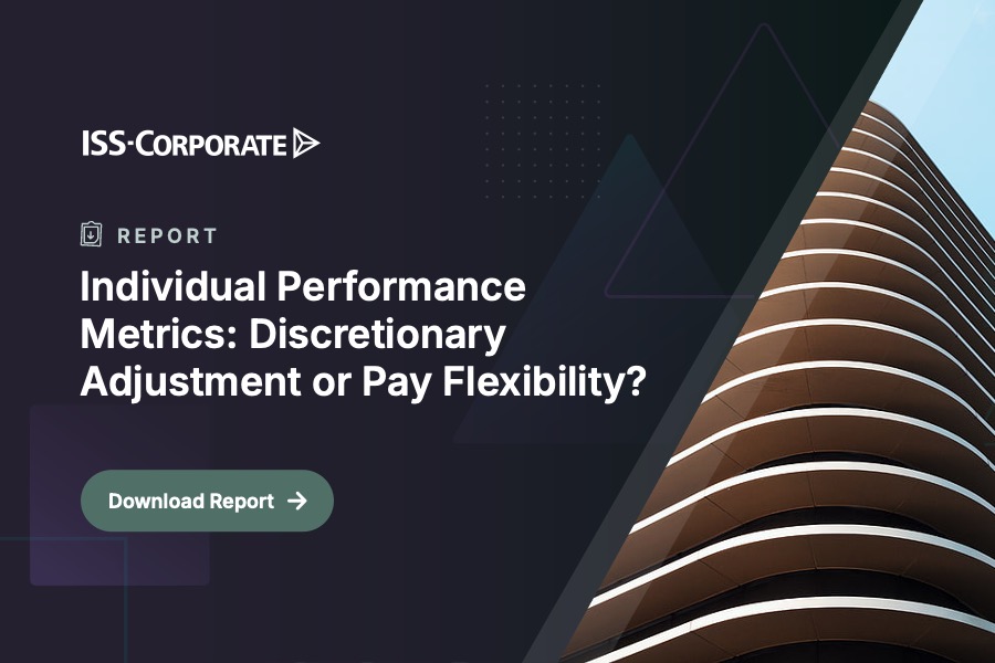 Performance Metrics: Pay Flexibility or Discretion?