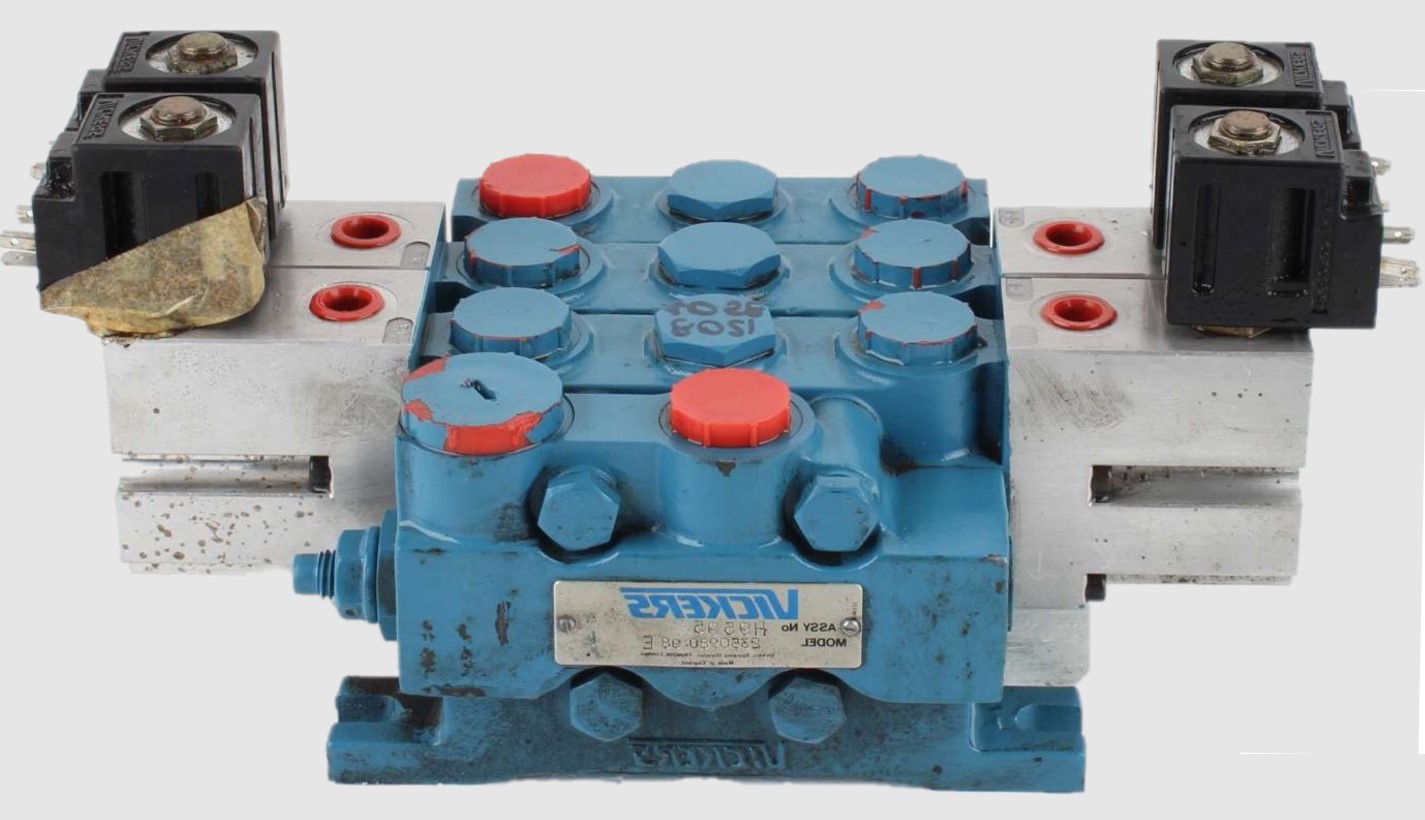 02-358446 from VICKERS - CONTROL VALVE