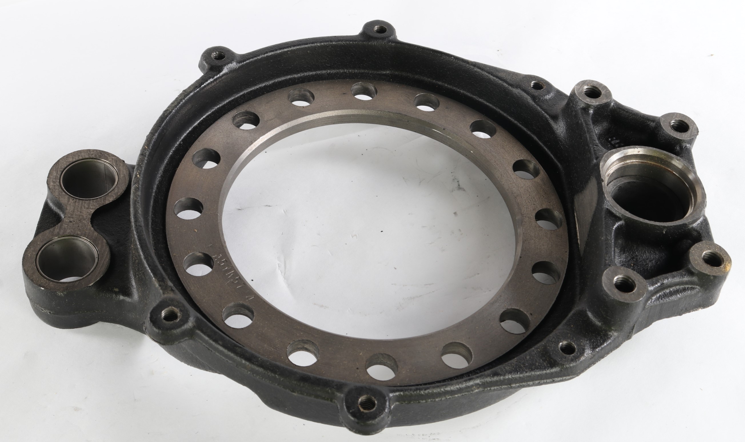 A33211T5714 from MERITOR - BRAKE SPIDER ASSEMBLY