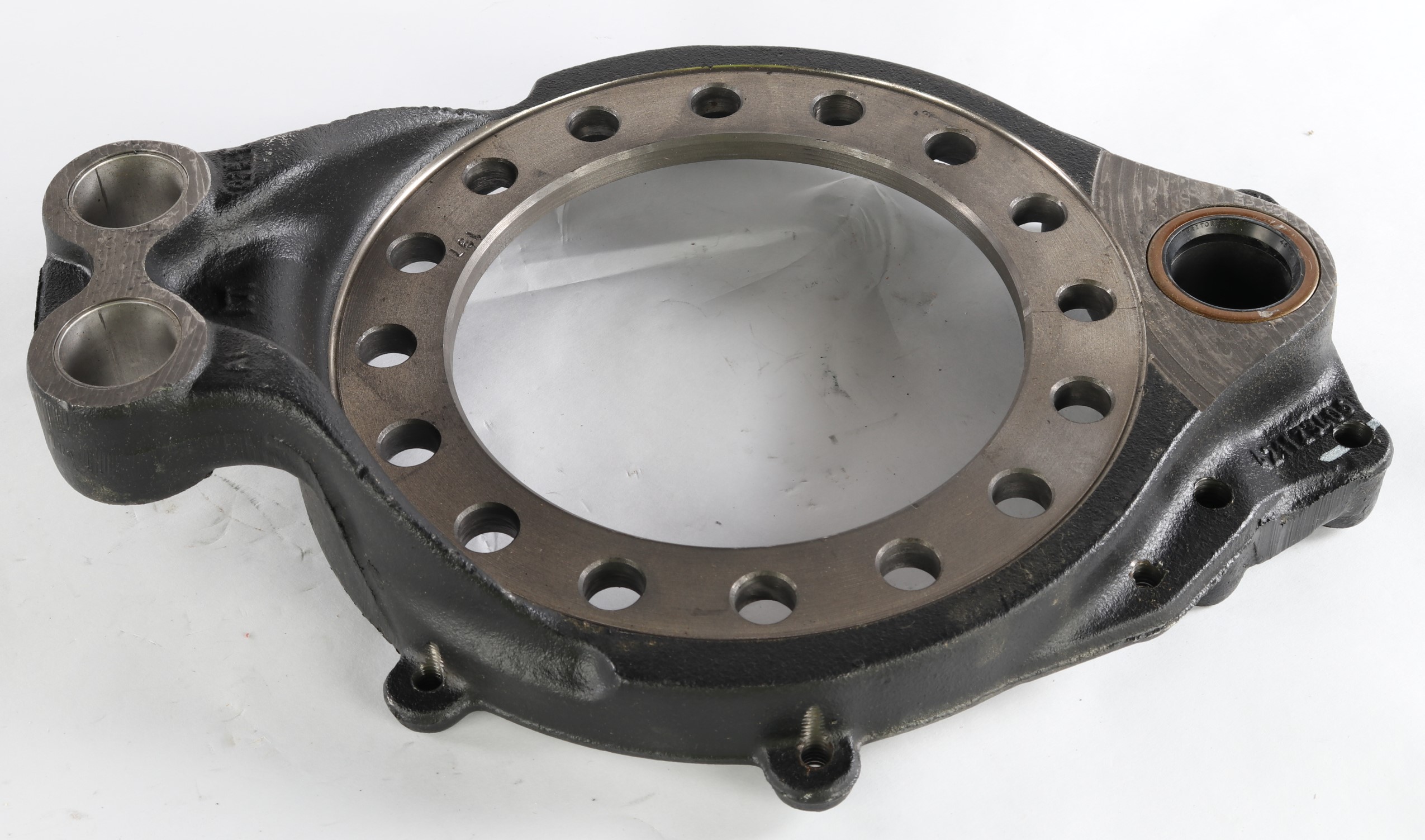 A33211T5714 from MERITOR - BRAKE SPIDER ASSEMBLY