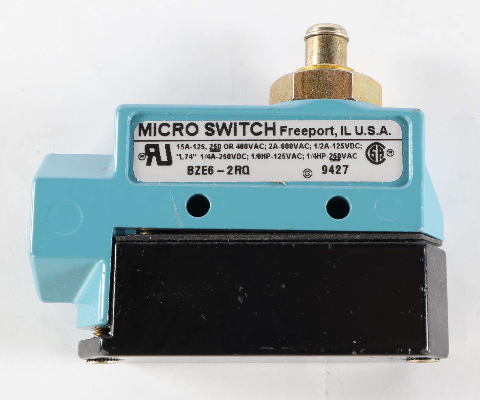 BZE6-2RQ from HONEYWELL - MICROSWITCH - LIMIT SWITCH - PLUNGER,SPDT,15A,IP40,SCREW,600VAC