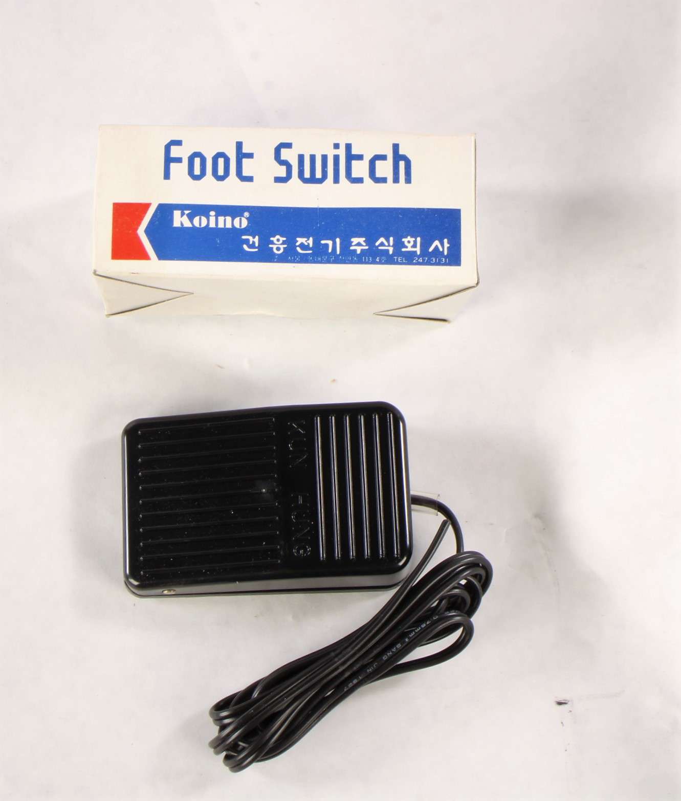 KH-8012 from KUN HUNG ELECTRIC CO - FOOT SWITCH
