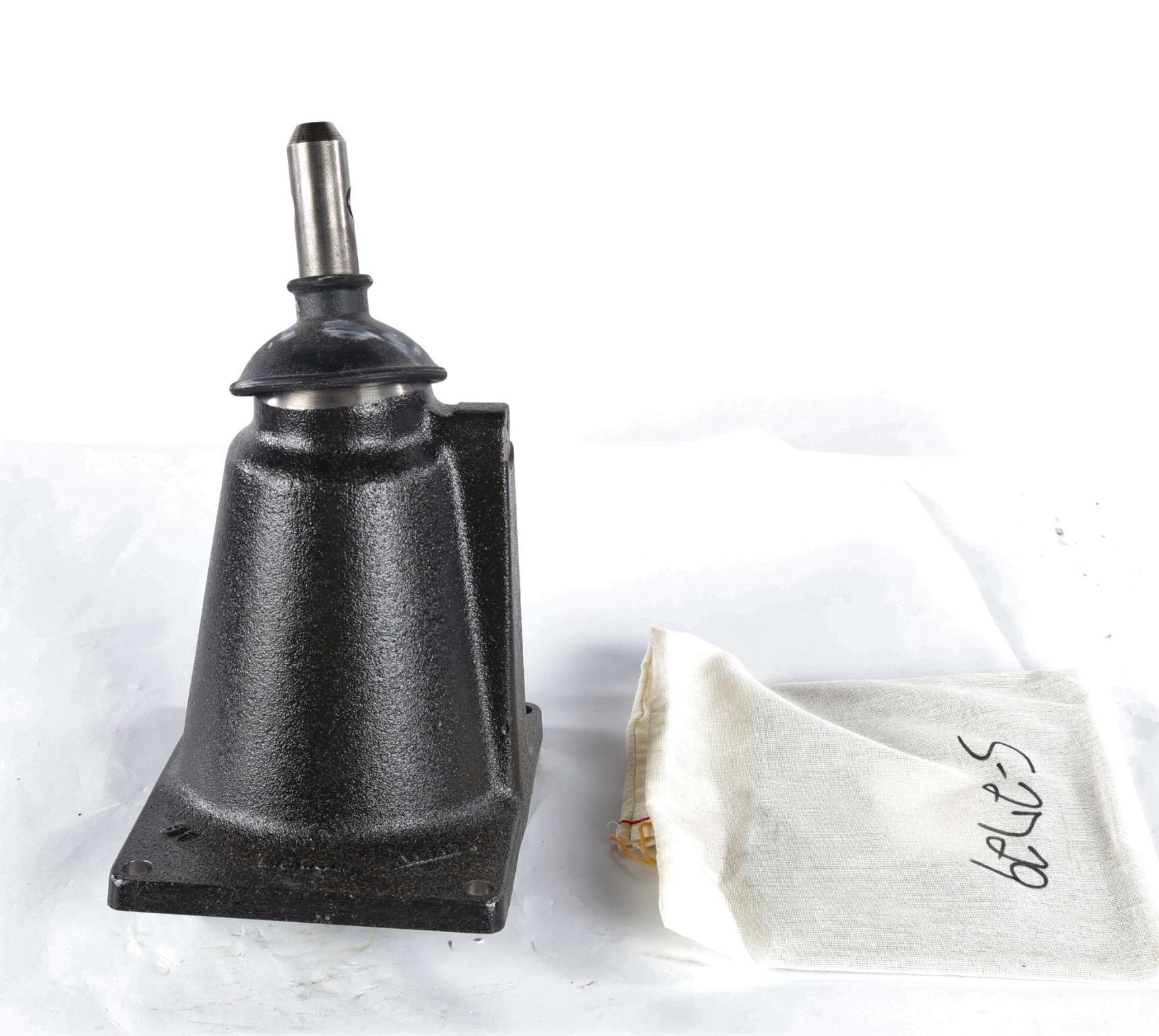 S2729 from EATON - FULLER - SHIFT LEVER HOUSING ASSEMBLY