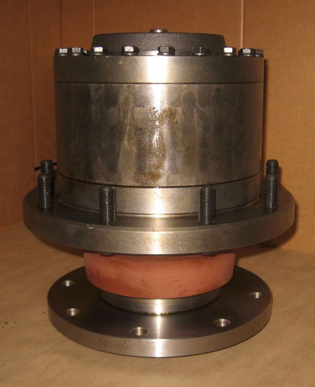 W4B9F00330 from DANA - TORQUE HUB