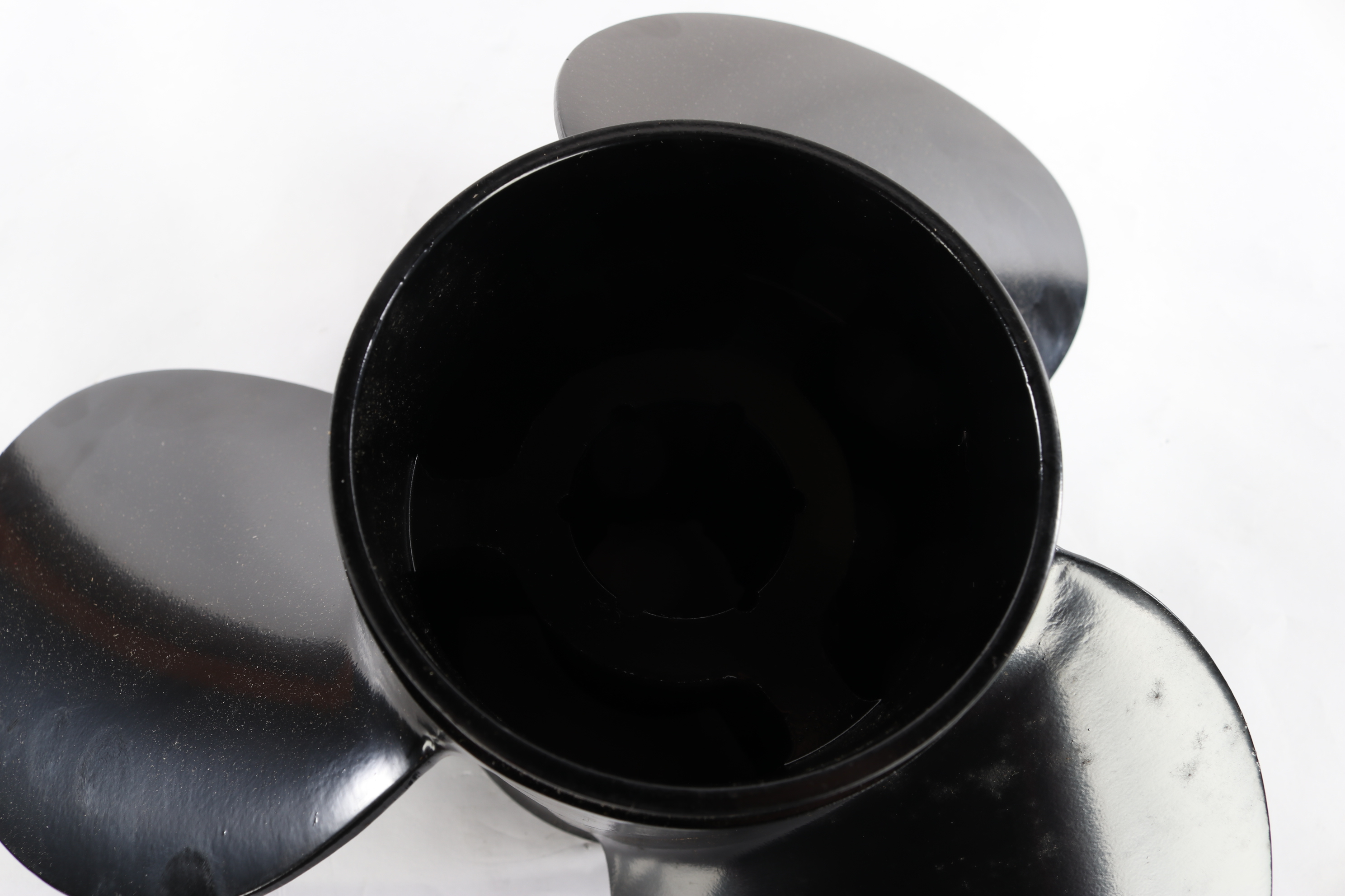 41102327 from VOLVO PENTA - PROPELLER