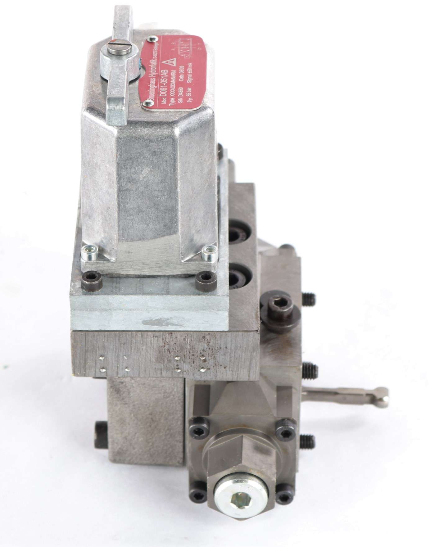 D061-051AB from REXROTH - SERVO VALVE