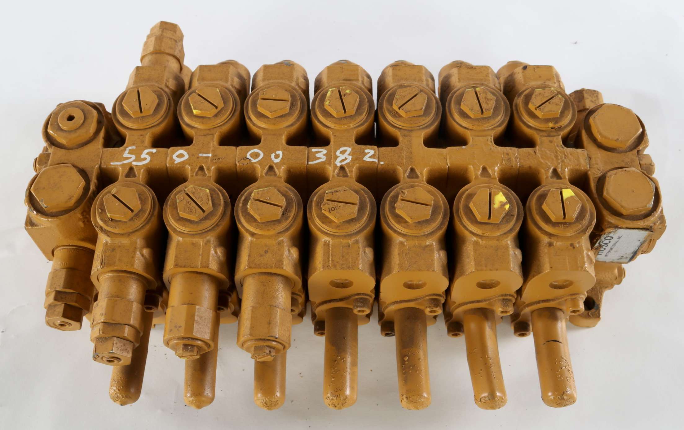 550-00382 from WAVERLY BOOM TRUCK - 7 SPOOL HYDRAULIC CONTROL VALVE