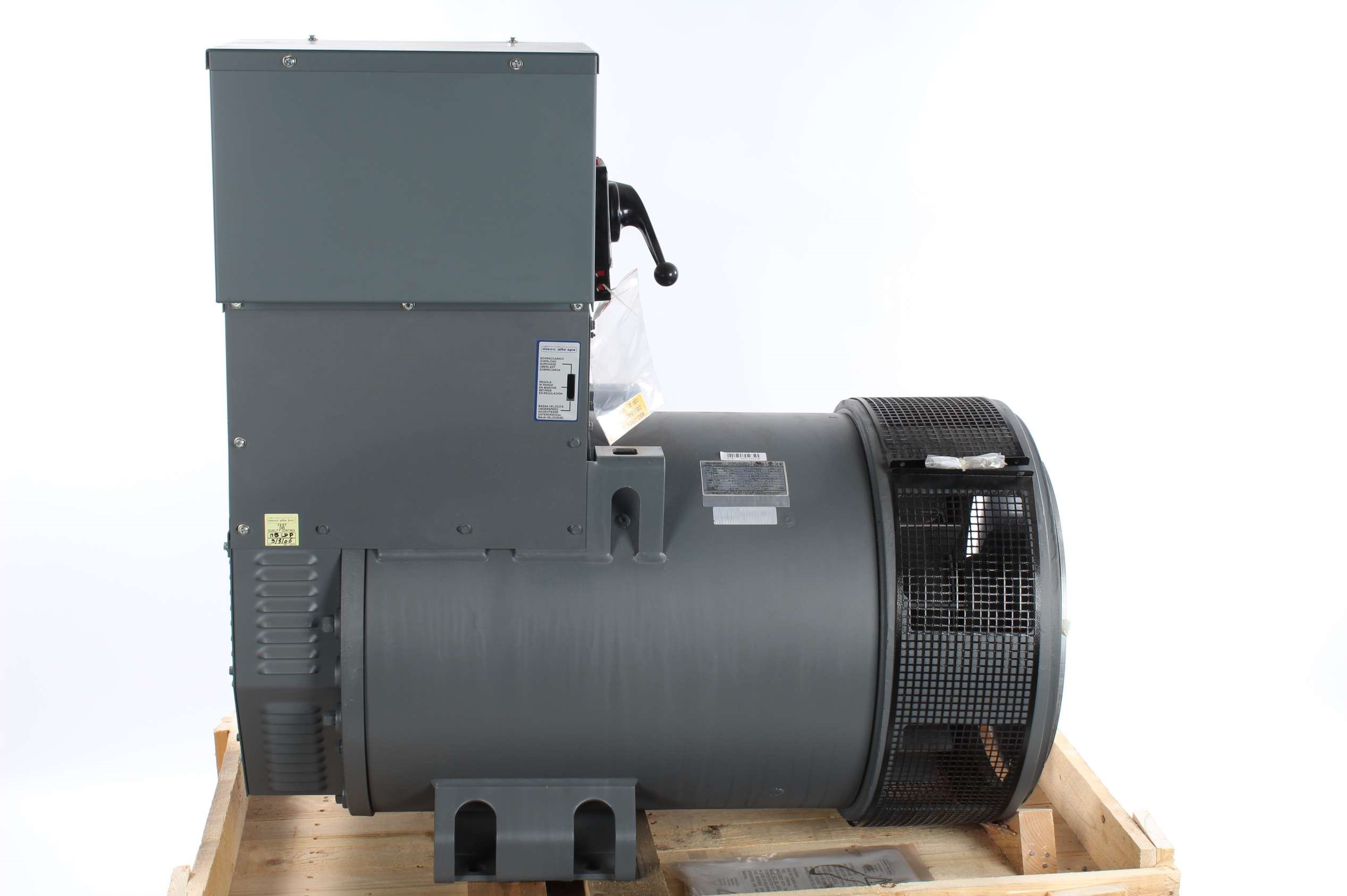 ECO38-3LN/4_0001156107 from MECC ALTE SPA - ALTERNATOR 350/420kVA 50/60Hz