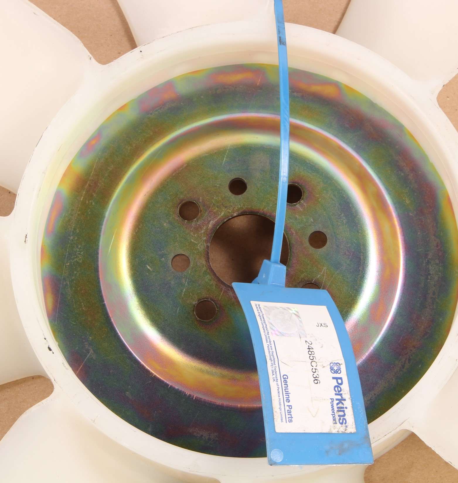 2485C536 from PERKINS ENGINE - FAN