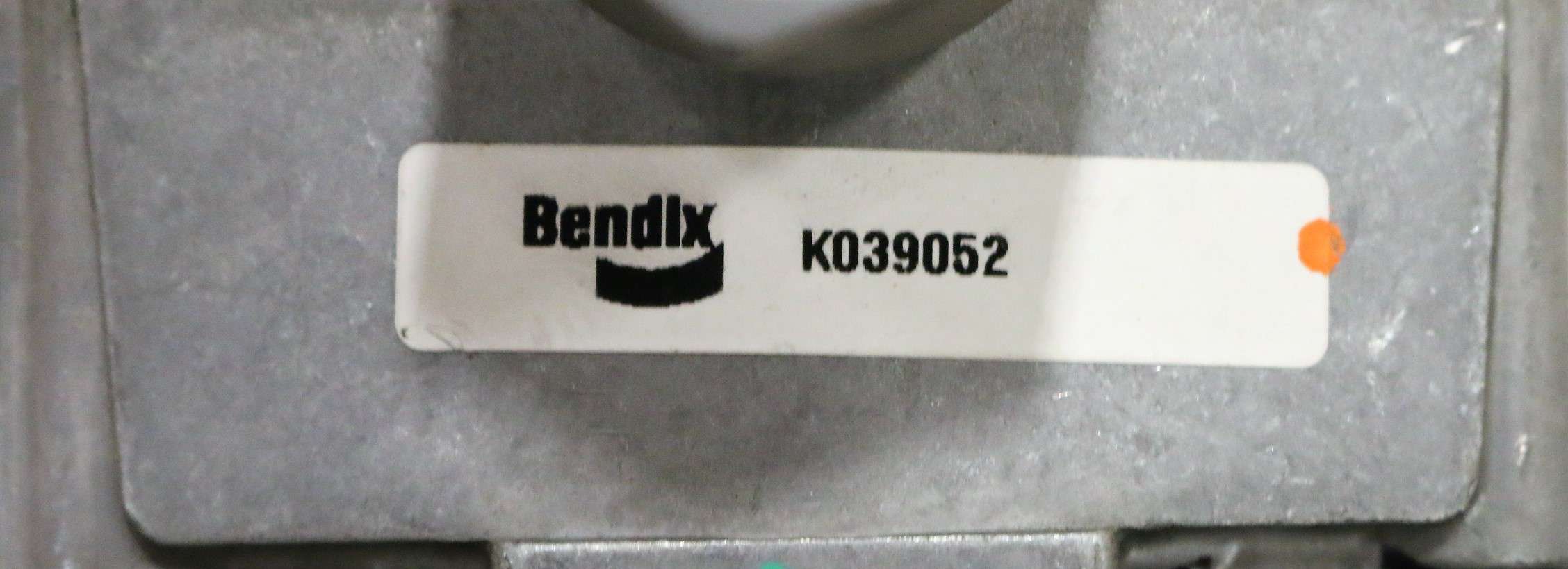 K039052 from BENDIX - BRAKE VALVE MODULE ASSEMBLY W/O ATC
