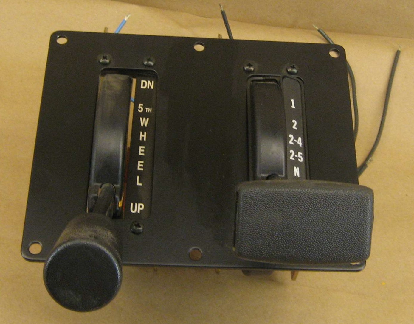 1401105 from ORSCHELN PRODUCTS - SHIFT MECHANISM 24V