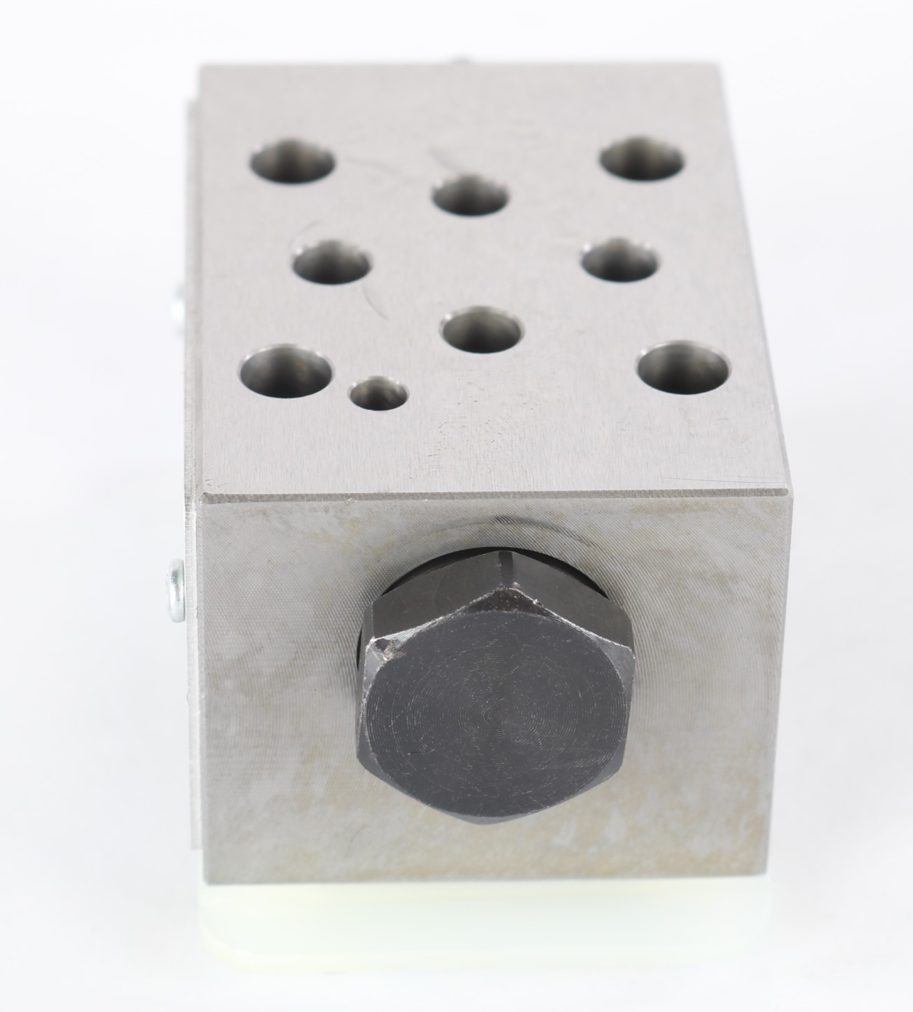 DGMPC-2-ABK-BAK-11 from VICKERS - HYDRAULIC CHECK VALVE BLOCK