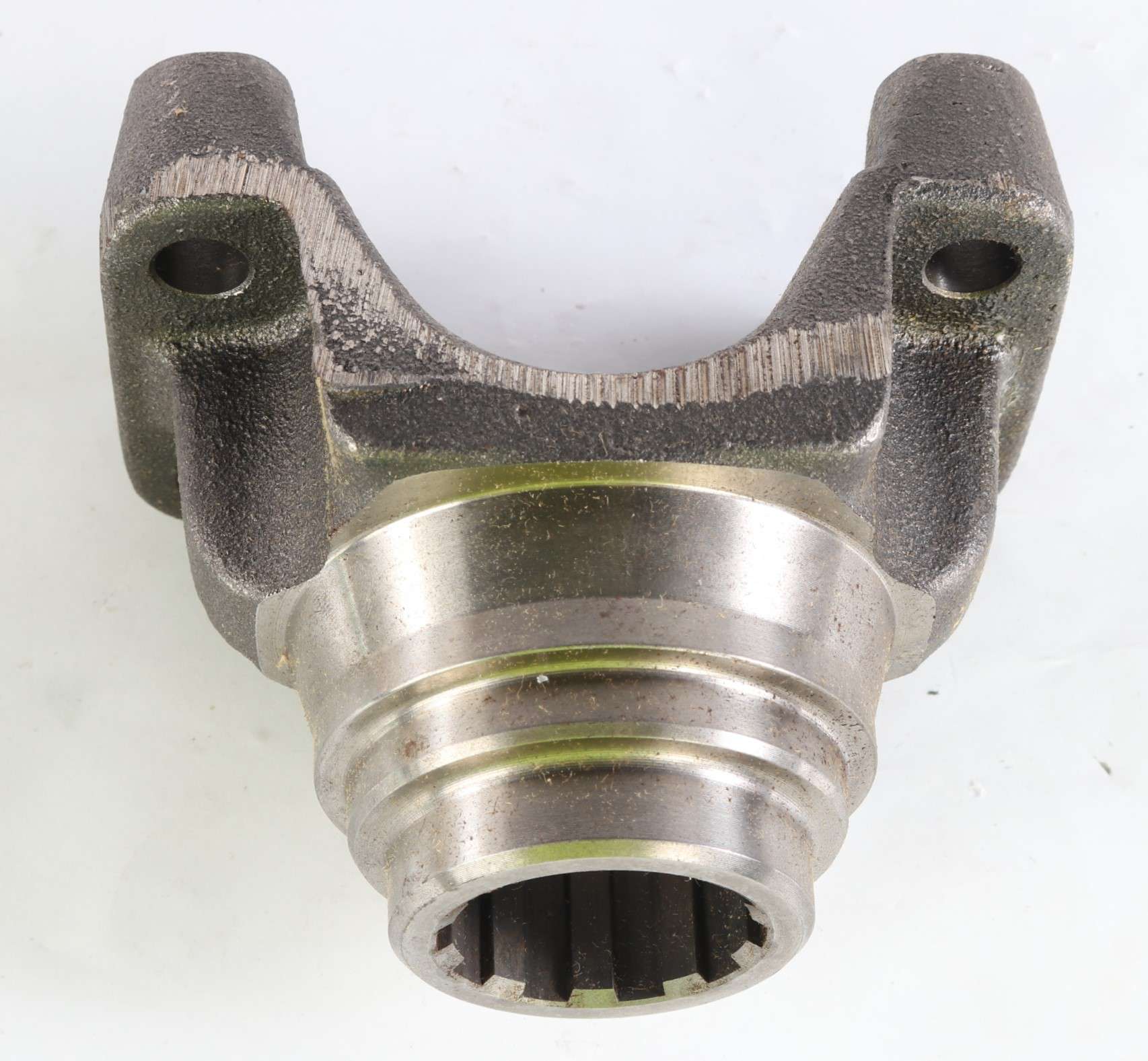 3-4-3091-1 from DANA - SPICER HEAVY AXLE / SVL - END YOKE WITH 10 SPLINES