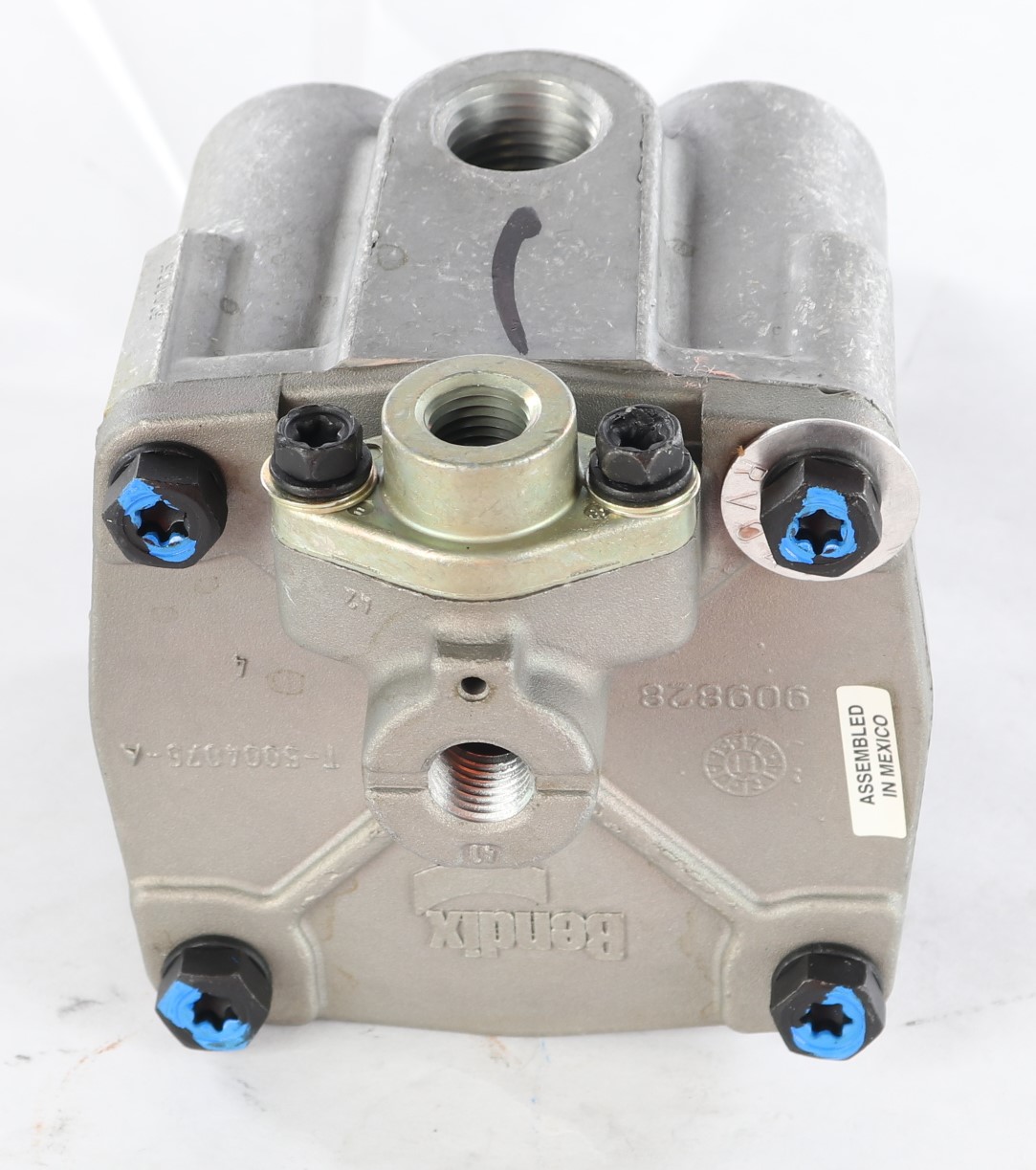 800479 from BENDIX - R-12DC AIR BRAKE RELAY VALVE