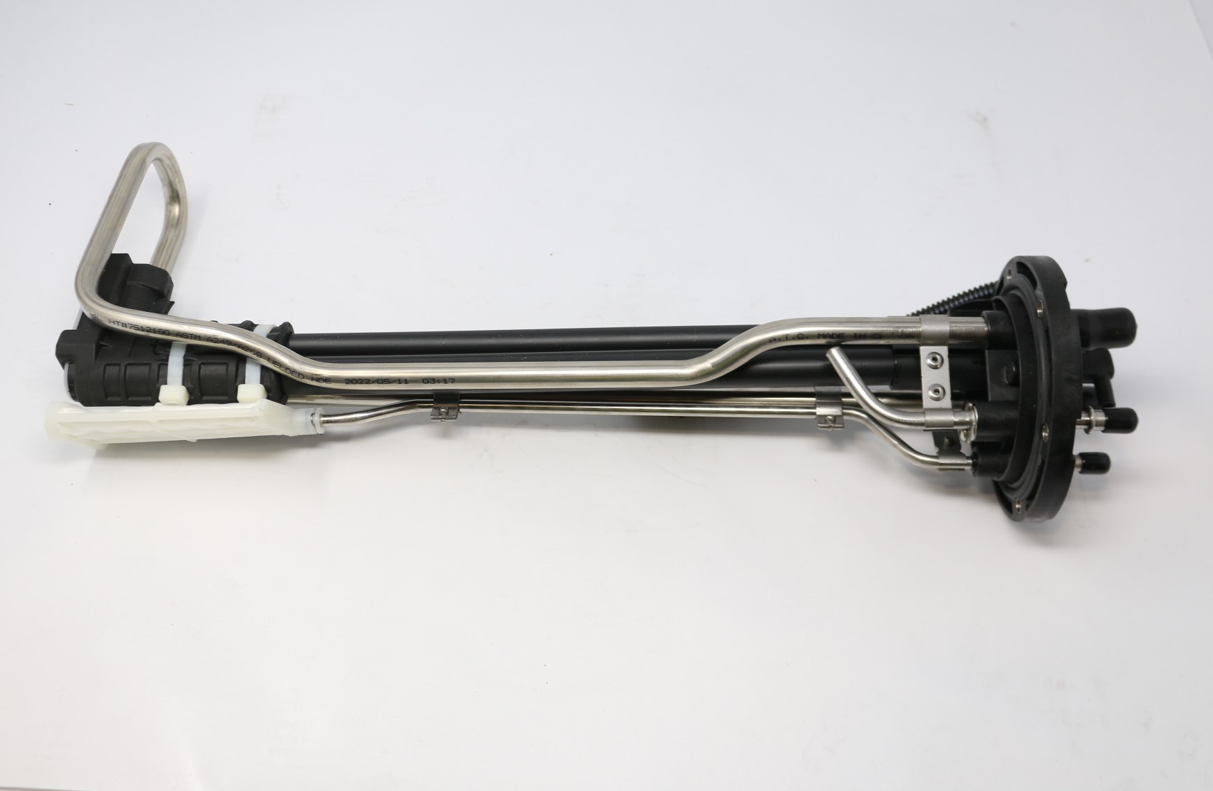 04-31354-000 from FREIGHTLINER TRUCK - DEF TANK HEADER/SENDER