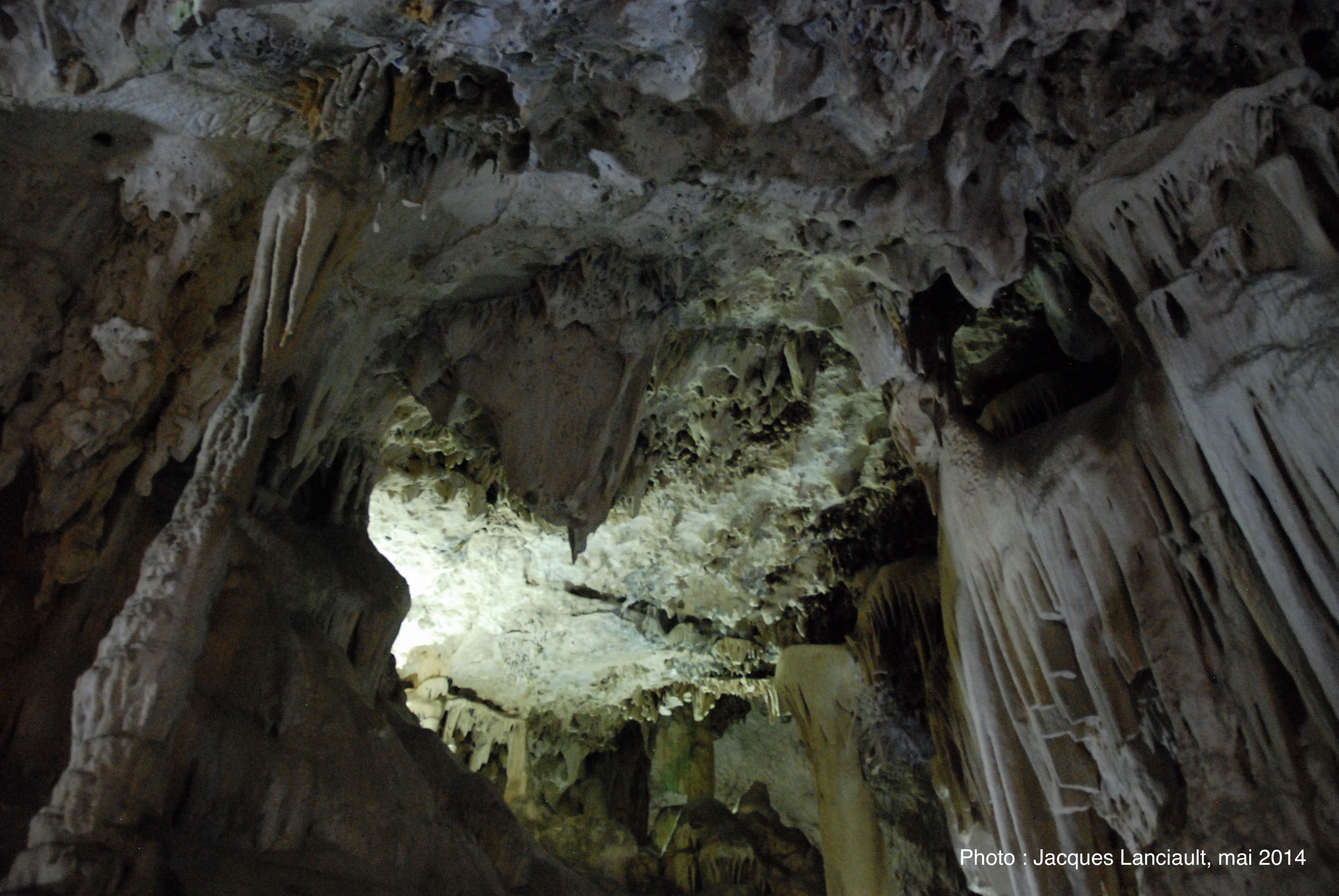 Un spectaculaire théâtre… les grottes de Nerja, la Cueva de Nerja (1re ...