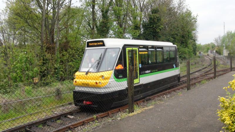 UK rural rail line "ultra" light train - Worldwide Rail - JNS Forum