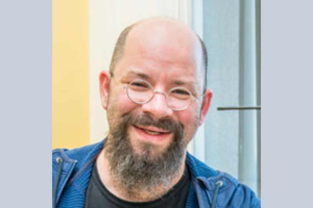 Matter and Antimatter Seem to Respond Equally to Gravity | Current ...