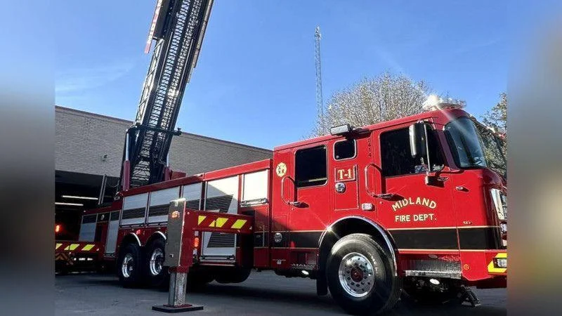 MFD celebrates addition of new fire engine | Midland Times
