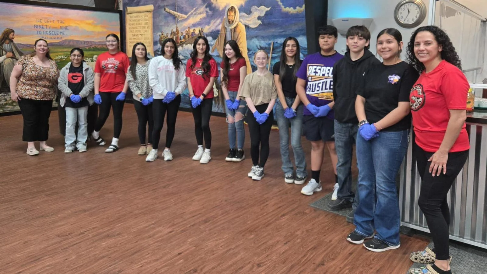 Goddard Junior High students lend a hand at Midland Soup Kitchen ...