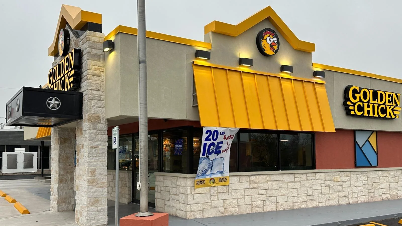 Local Walmart to get Golden Chick restaurant | Midland Times