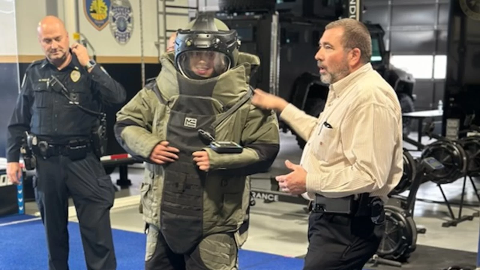 Opd bomb squad unit visits OC tech | Midland Times