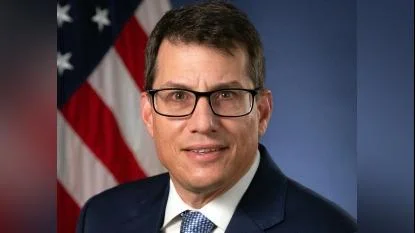 Officer honored for valor after life-saving actions during shooting ...