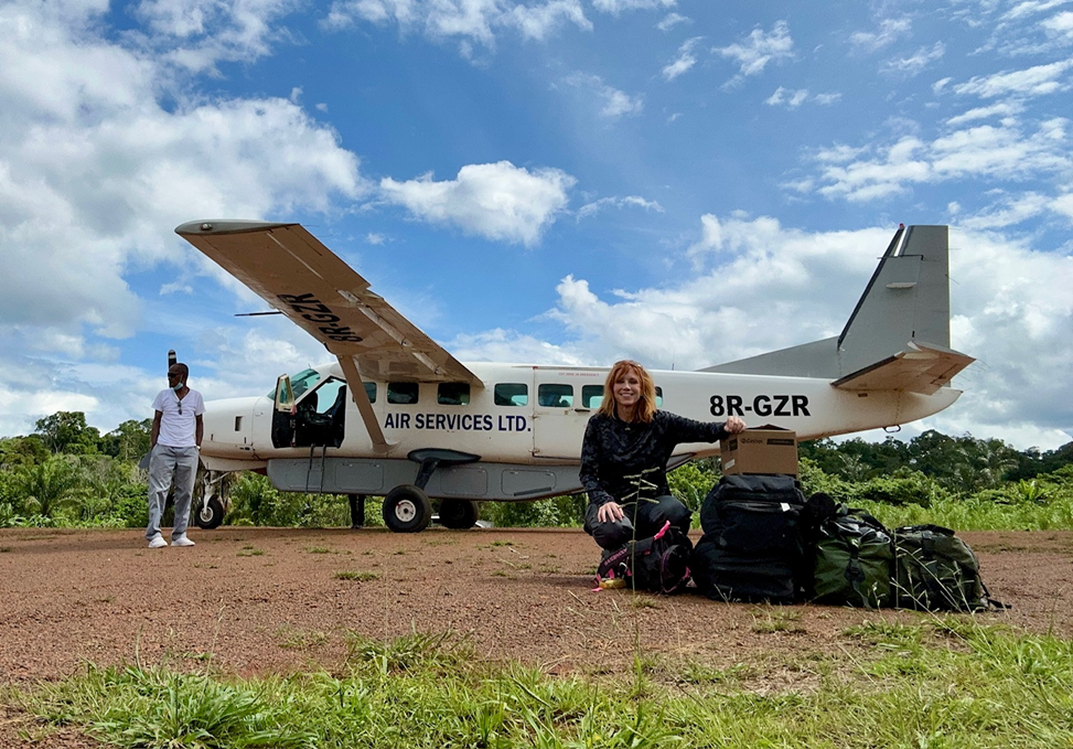 The Life of a Travel Writer, with Anietra Hamper | Kinute