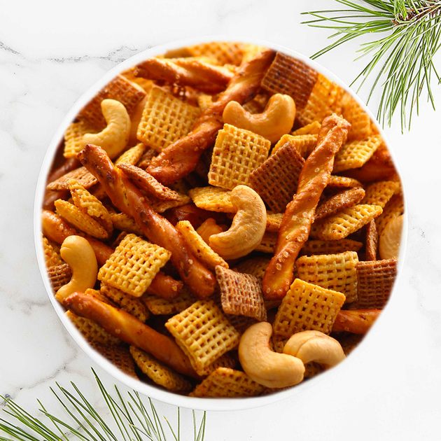 Homemade Honey-Garlic Chex Party Mix | Spicy Snack Mix