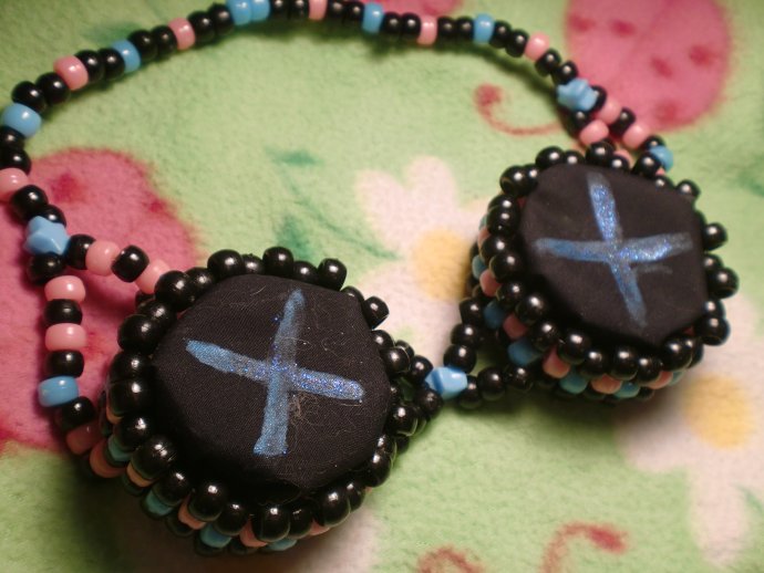 Kandi Goggles by MandiKandi - Kandi Photos on Kandi Patterns