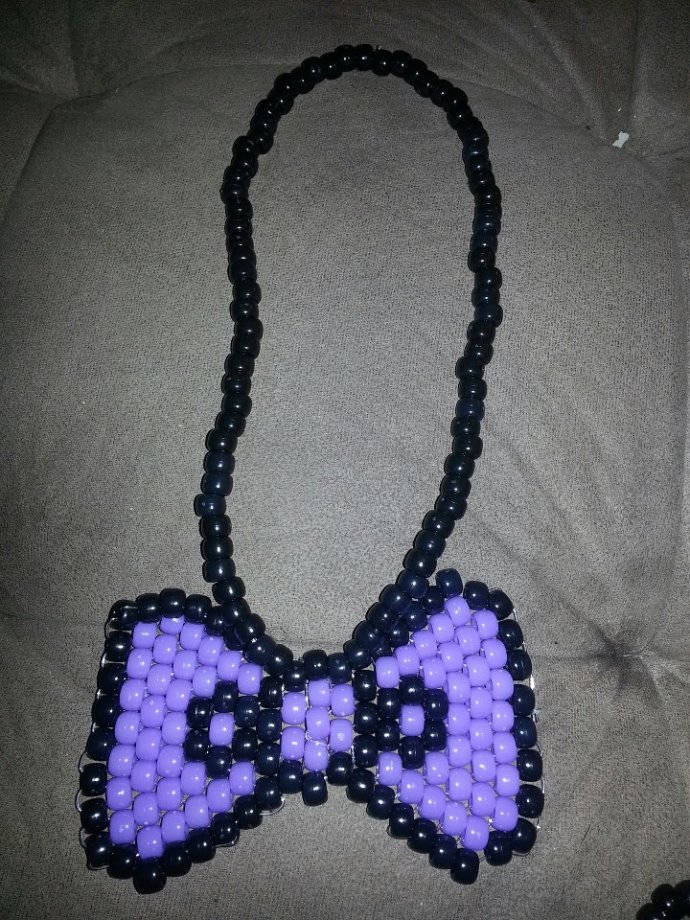 kandi hello kitty bow #2 by jewelz_7 - Kandi Photos on Kandi Patterns