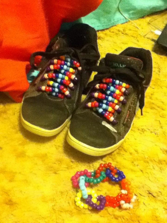 Kandi shoes and a chain cuff by Tannasaur - Kandi Photos on Kandi Patterns